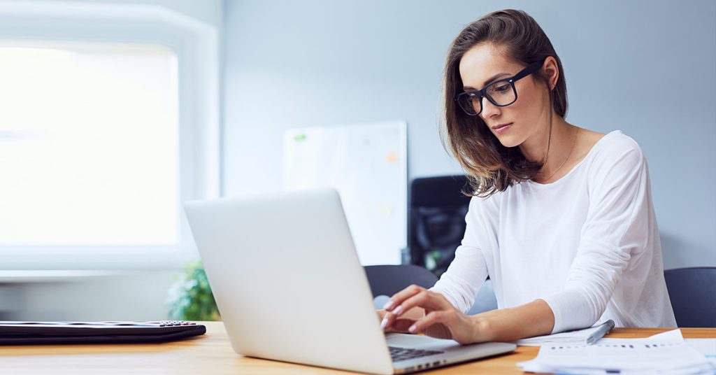 Online Teaching Strategies: The ULTIMATE Guide!