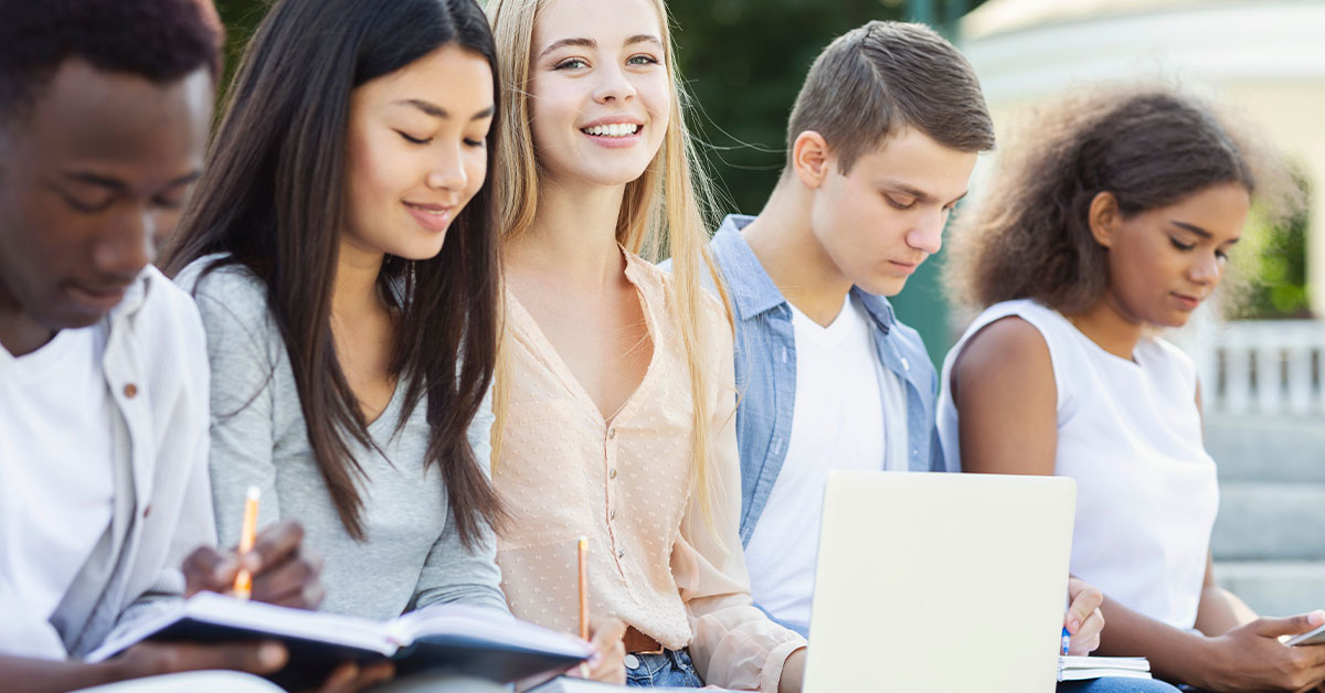 Interactive Online Classes: Boost Engagement NOW!