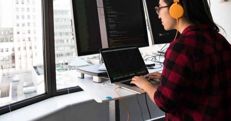 What are the Types and Challenges of Embedded Testing - Hurix Digital